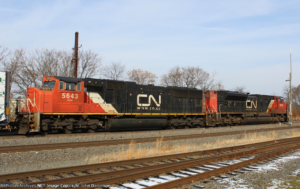 CN 5643